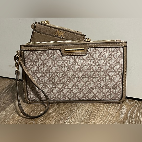 Anne Klein | Bags | Anne Klein Cream Tan Wristlet | Poshmark